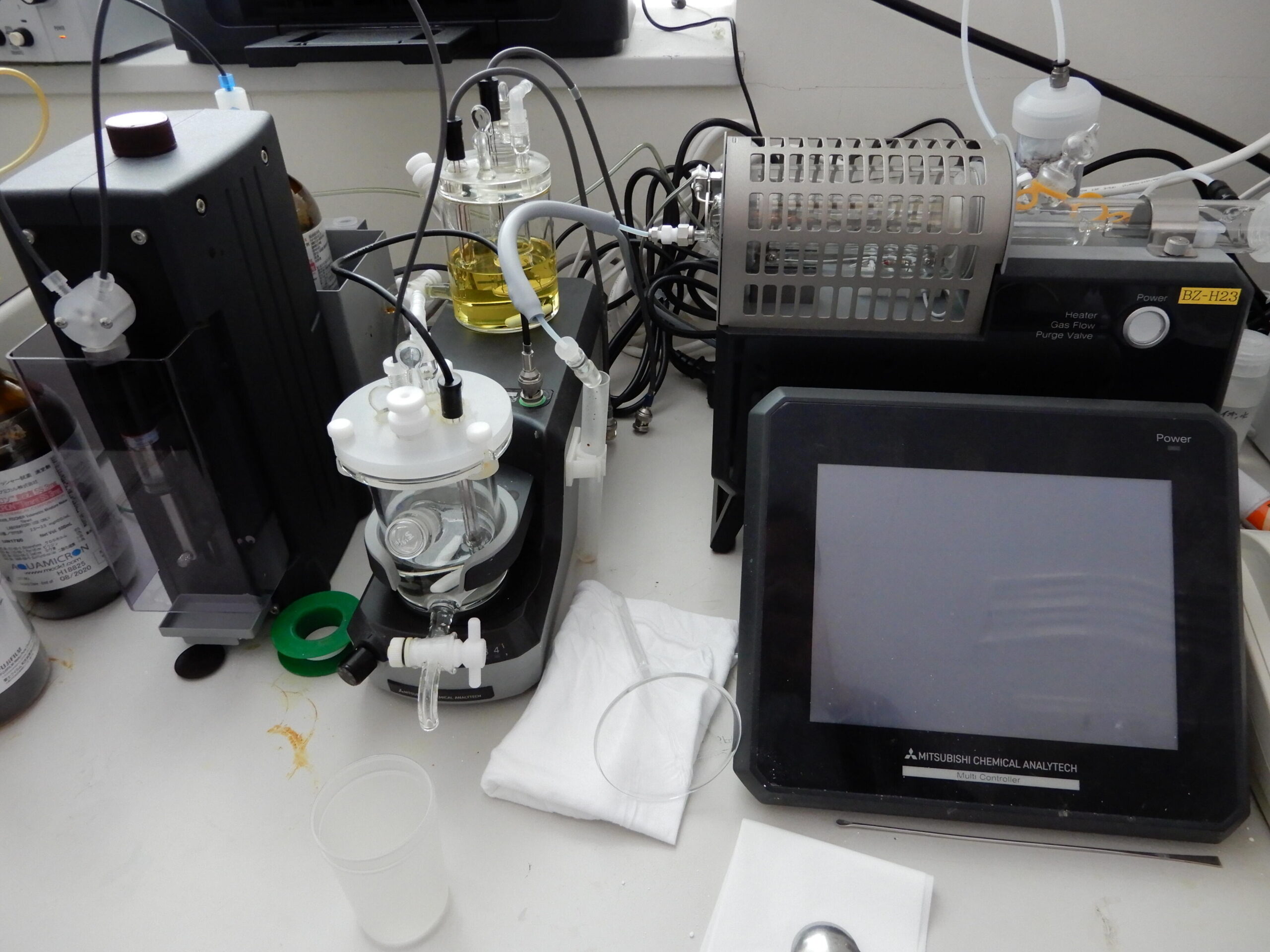 分析機器一覧｜日本カラー工業